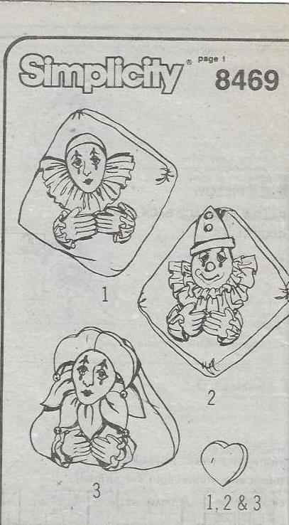 Budget Patterns. A75 SIMPLICITY 8469: CLOWN PILLOWS ONE SIZE